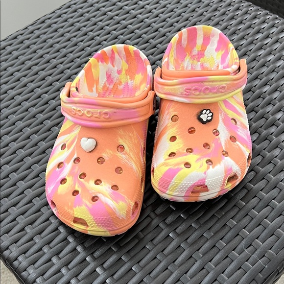 CROCS | Shoes | Crocs Womens Vibrant Orange And Pink Sandals | Poshmark